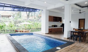 Piscina interna