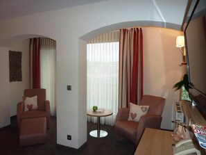 Quarto casal conforto, sacada, vista para o vale | Parte interna