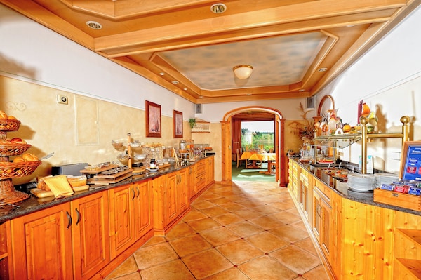 Landhotel Talblick - Bad Wildbad