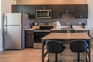 Apartamento Deluxe, 2 quartos | Cozinha privada