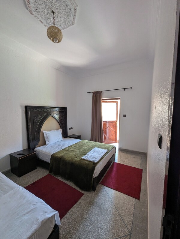 Asafar Apartments & Hostel - Ouarzazate