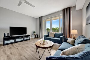 Casa de Férias Deluxe, 3 quartos, varanda | Sala de estar