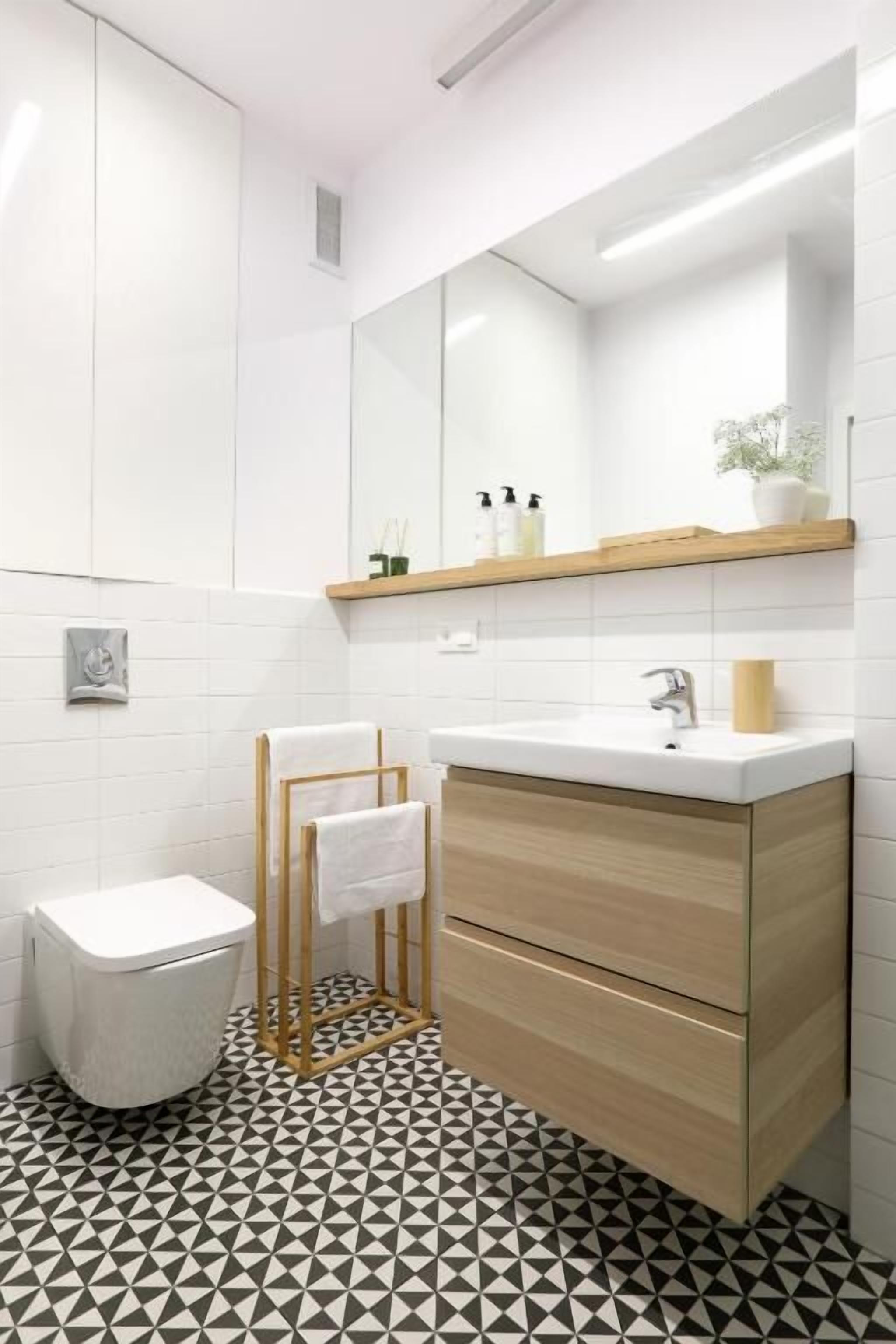 Apartamento, sacada, vista para o jardim | Banheiro