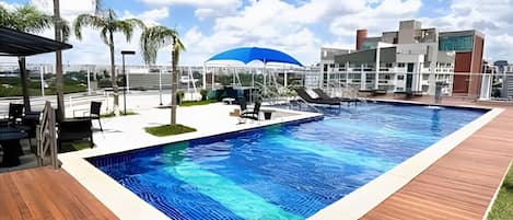 Apartamento Básico | Piscina