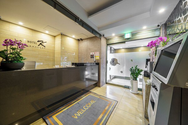 Ilsan Hotel K - 충청남도