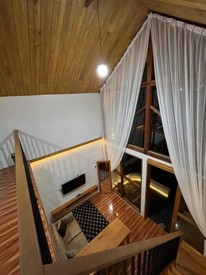 Casa de Campo Familiar, pátio, vista para a montanha | Sala de estar