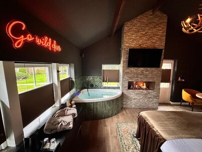 Wellness Tuin  Luxury Suites & Lodges