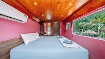 Quarto Duplo ou Twin Comfort, vista para a montanha | Roupa de cama fornecida
