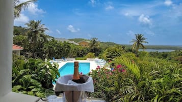 Villa, 2 quartos, vista para o jardim | Piscina | Piscina exterior