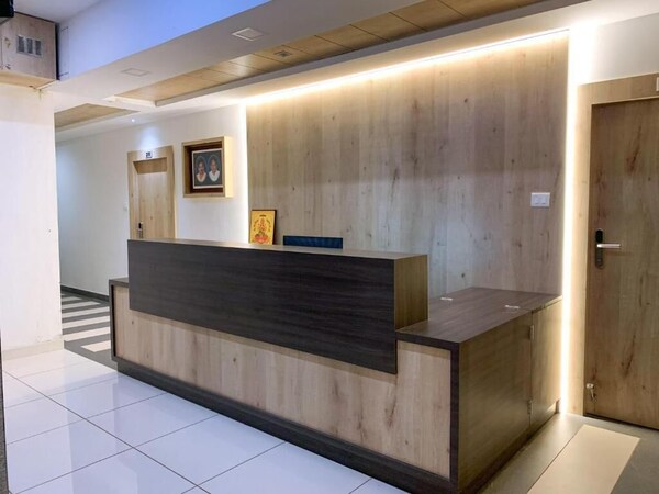 New Thai Residency - Dharapuram