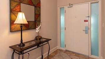 Condo, 3 quartos | Parte interna