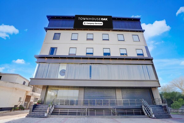 Townhouse Oak Alwar Railway Station - Alwar