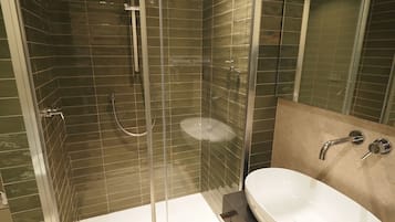 Quarto Triplo | Casa de banho