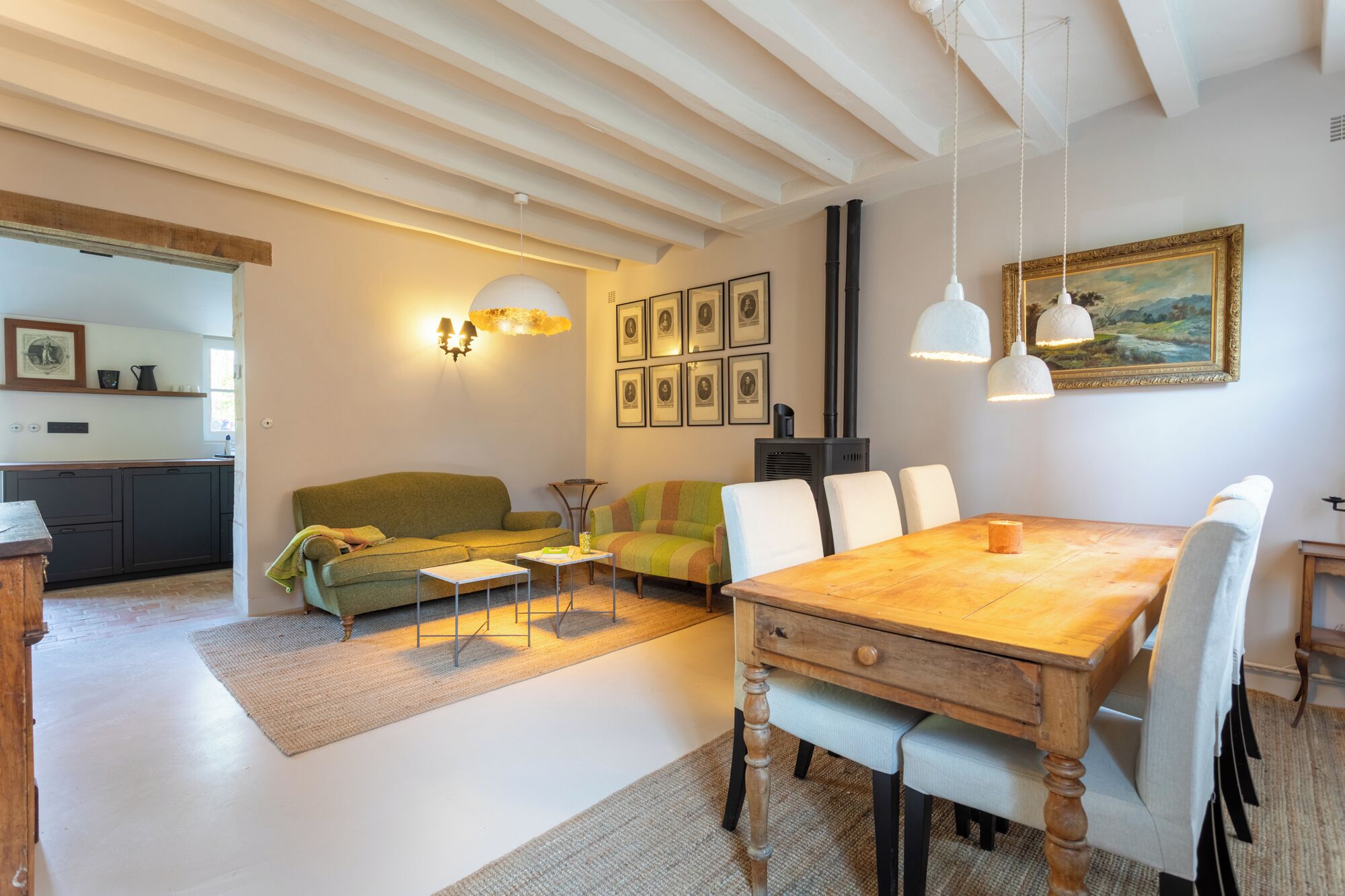 Charming Renovated House With Garden In The Heart Of La Chartre Sur Le Loir - Lhomme