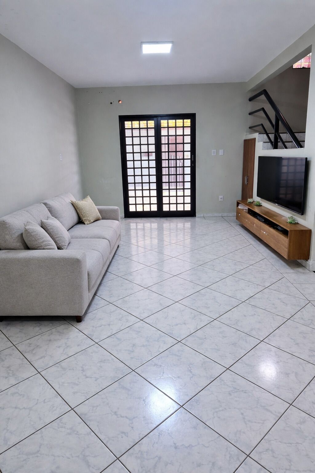 House (Two-story House) For 9 People, Very Close To Motogp. - Goiânia