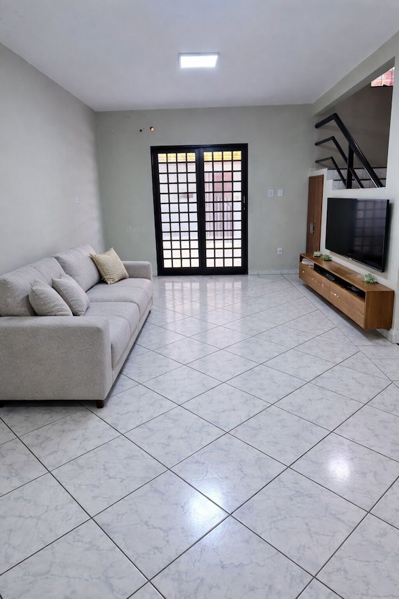 House (Two-story House) For 9 People, Very Close To Motogp. - Goiânia