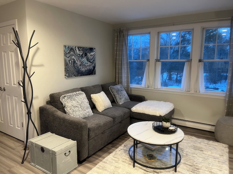 Cozy 1-bdrm Studio In Beautiful Biddeford- Biddeford Pool. \Nminutes To Beaches. - Ferry Beach State Park, Saco