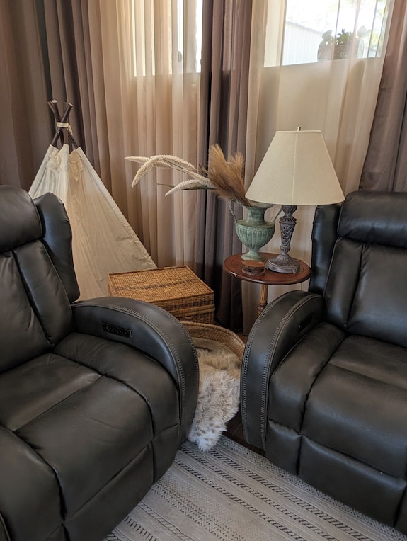 By The Bay Getaway -Family Friendly Playroom, Bunk Beds & Outdoor Fun, Sleeps 5+ - Texas City, TX