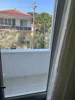 Quarto Triplo Clássico, varanda | Interior