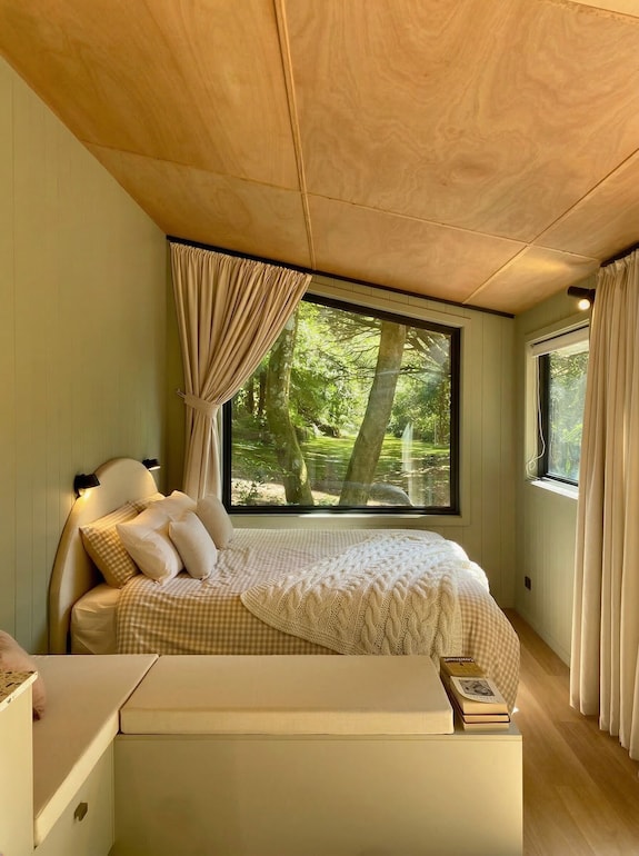 The Flower Sanctuary Tiny Home - Gold Coast