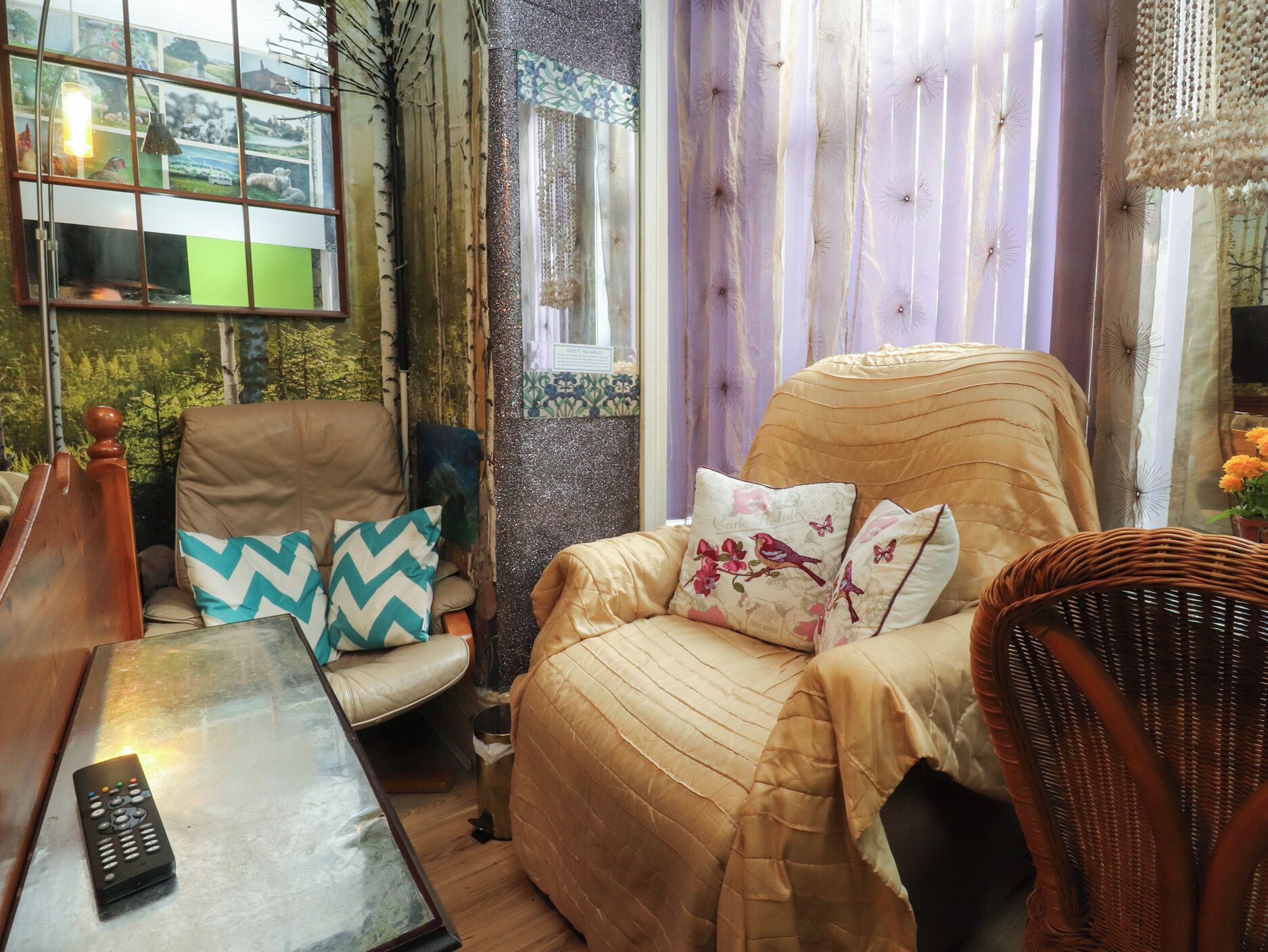 Number 1, Romantic, Country Holiday Cottage In Blackpool - Blackpool