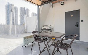 Starlight Top View Room | Escrivaninha, Wi-Fi de cortesia, roupa de cama