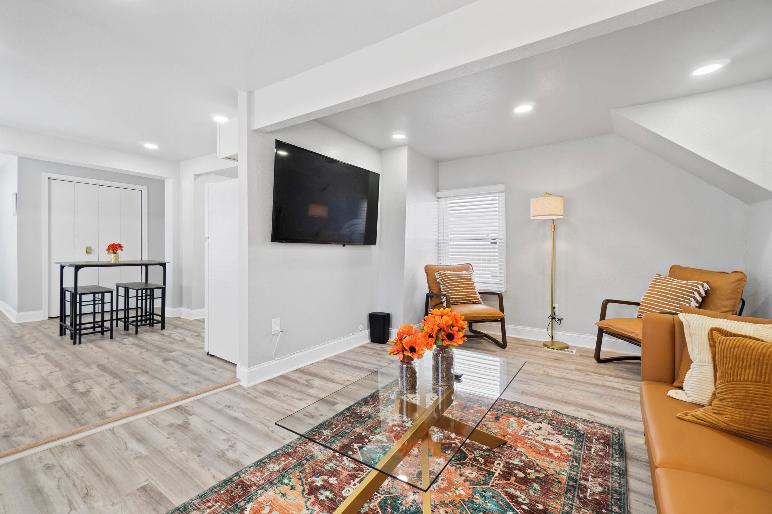 Cozy 4 Bed 2 Bath Home - Norfolk, Centrally Located - Norfolk, VA