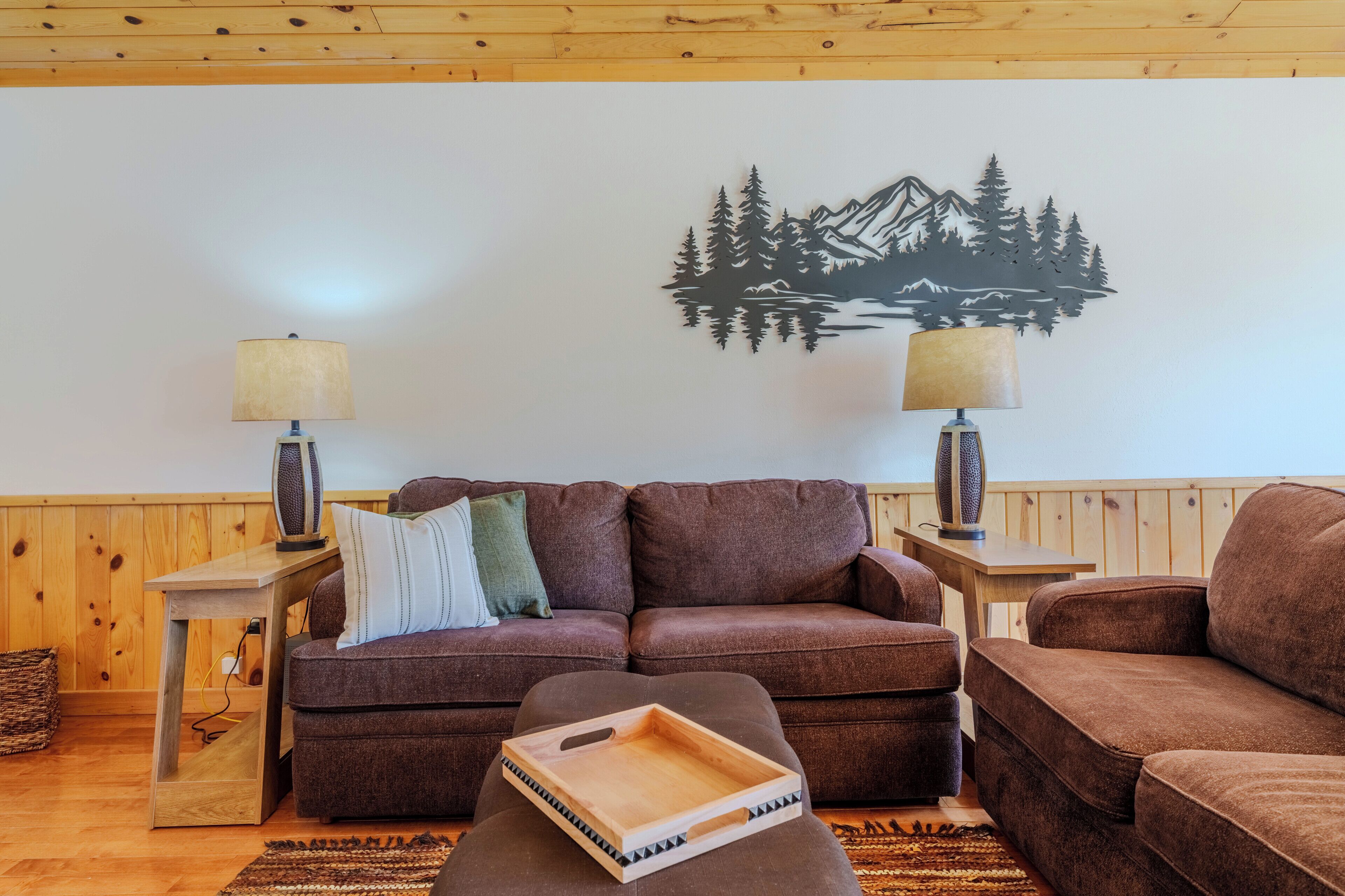 Newly Remodeled Cabin With King Suite  23 Miles To Yellowstone - Island Park, ID