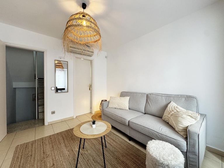 Casa Con Encanto En El Corazón Del Casco Antiguo De Lescala - Pyrenees