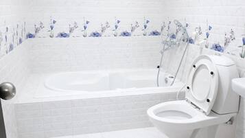 Suíte estúdio luxo, sacada | Banheiro