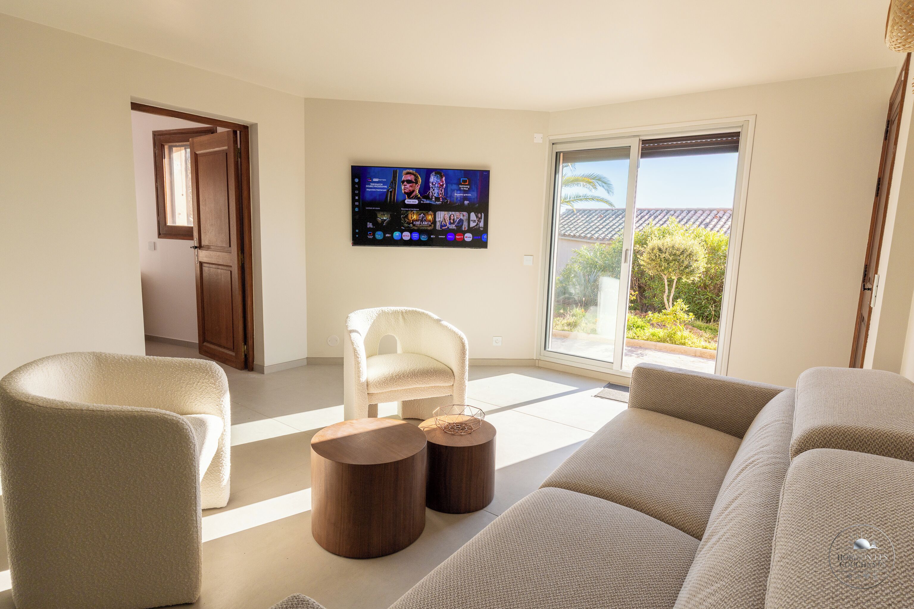 Appartement En Rdj De 85m²  2 Suites  Climatisation - Piscine & Tennis - Ajaccio