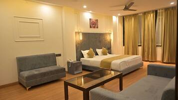 Quarto Duplo Superior, pátio