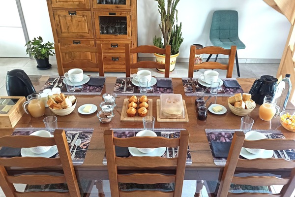 Pequeno-almoço continental diário incluído