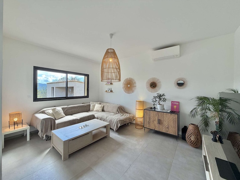 Villa With Pool, Mountain View - 8 Guests - Porto-Vecchio