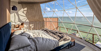 Quarto Básico, vista para a montanha