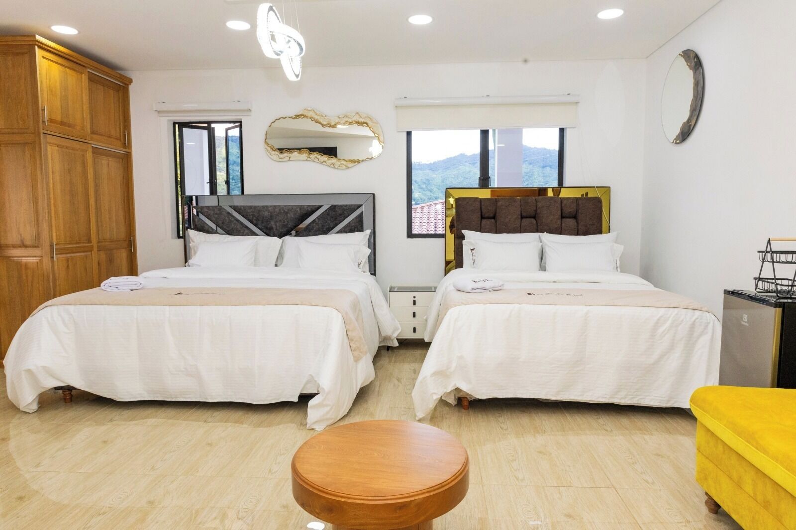 Quarto Familiar, vista para a montanha