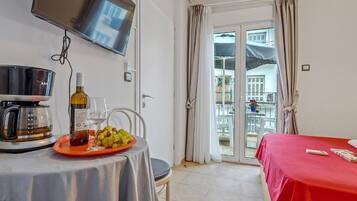 Quarto Duplo Deluxe, Vista para a cidade | Restaurantes