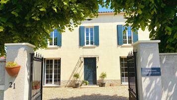 Fachada do alojamento