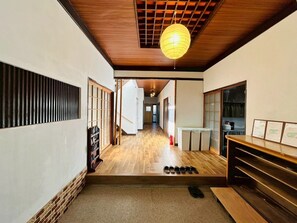 Villa Familiar, vista para o mar, junto à praia | Interior