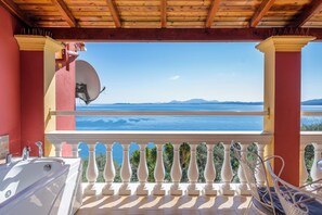 Banheira de hidromassagem