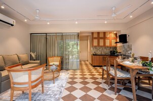 Apartamento, 2 quartos, varanda | Restaurantes