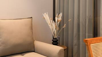 Apartamento, 2 quartos, varanda | Interior