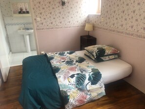 Casa, vista para o jardim | Wi-Fi de cortesia