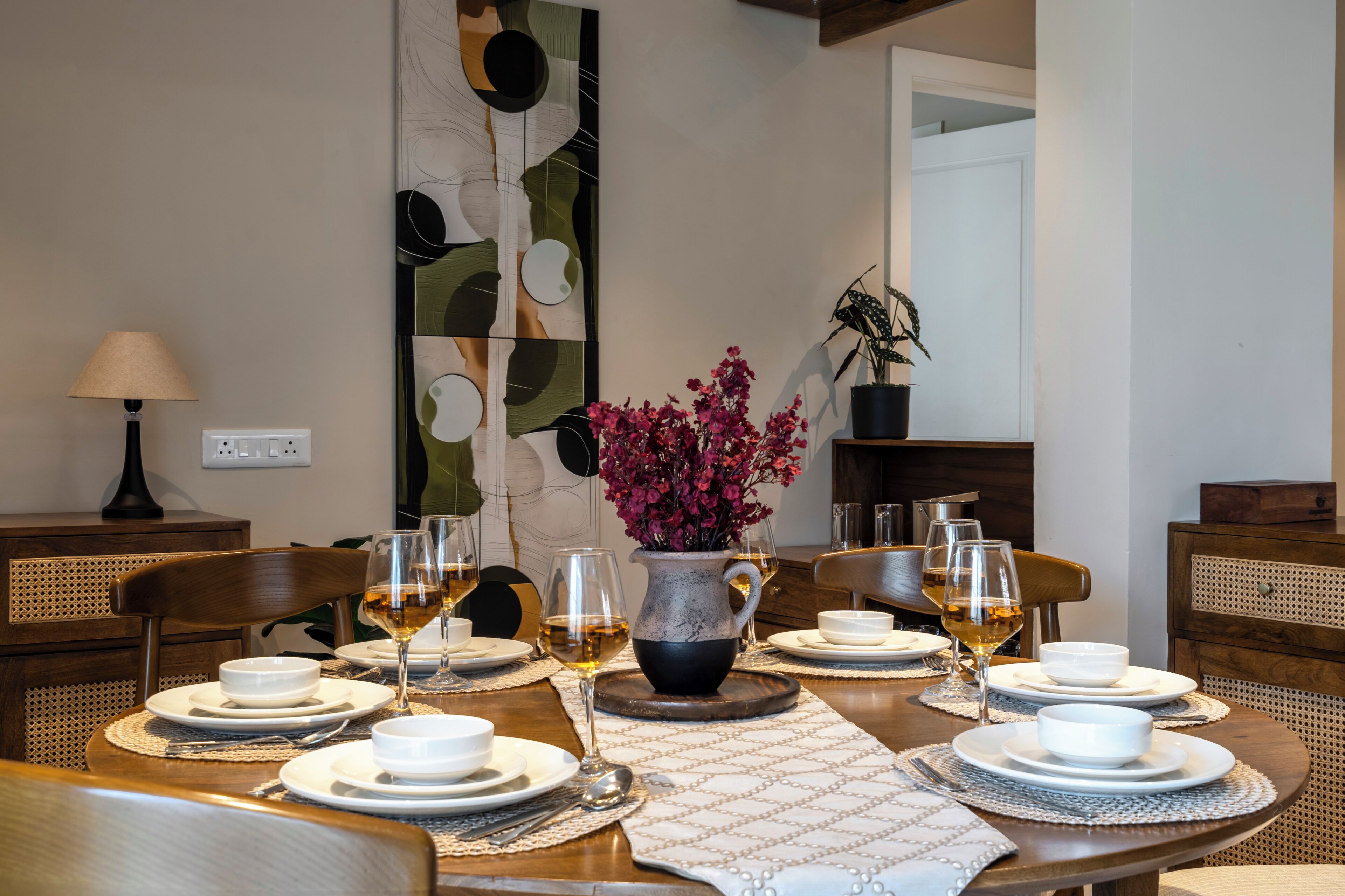 Apartamento, 3 quartos, varanda | Restaurantes