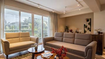 Apartamento, 3 quartos, sacada | Área de estar