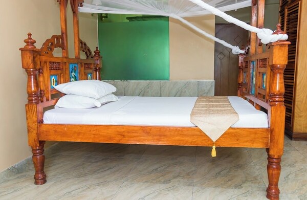 Hotel Sisters And Spa - Mombasa