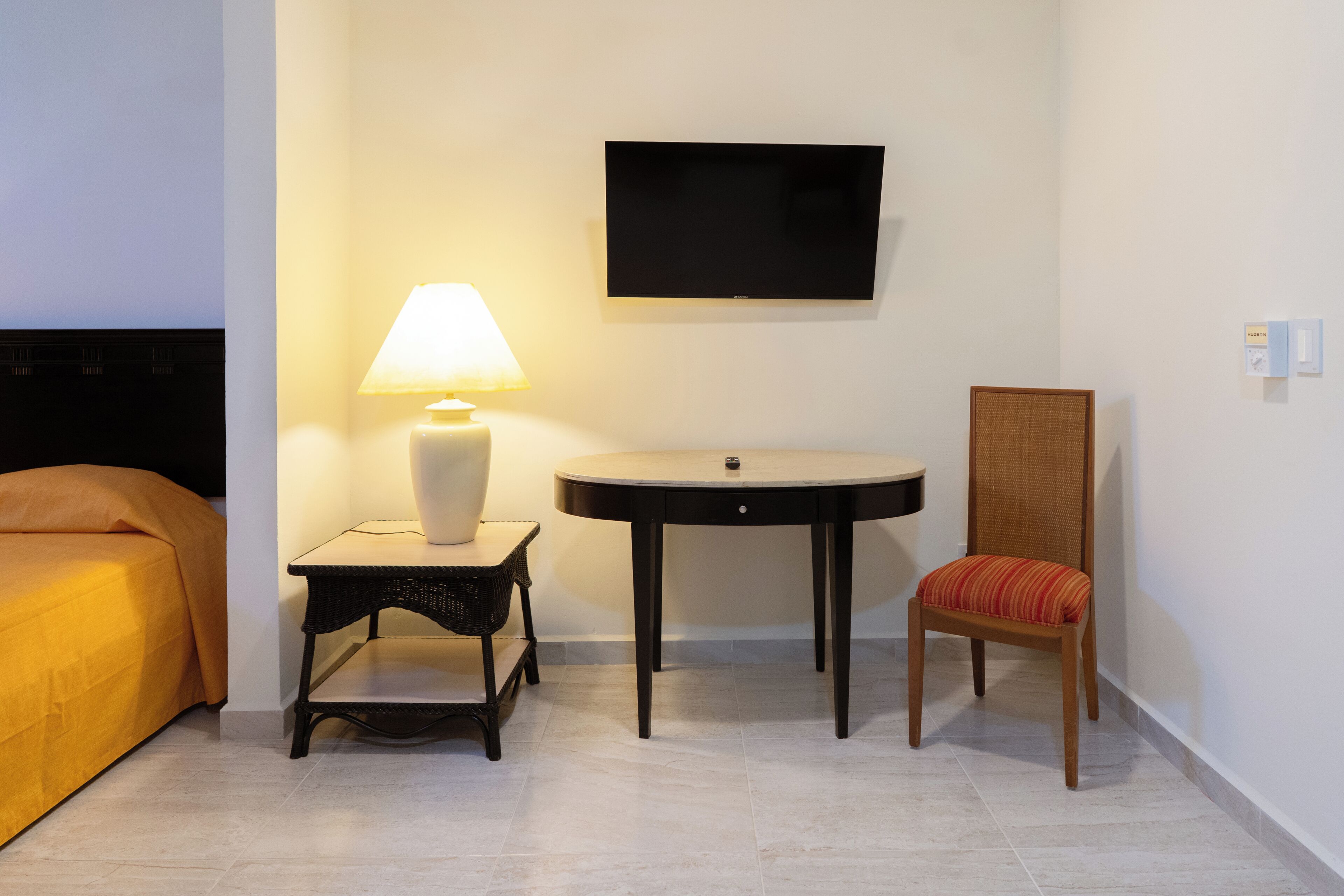 Suíte, várias camas | Cofres nos quartos, cortinas blackout, Wi-Fi de cortesia