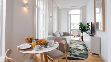 Apartamento Deluxe, Vista para a cidade | Interior