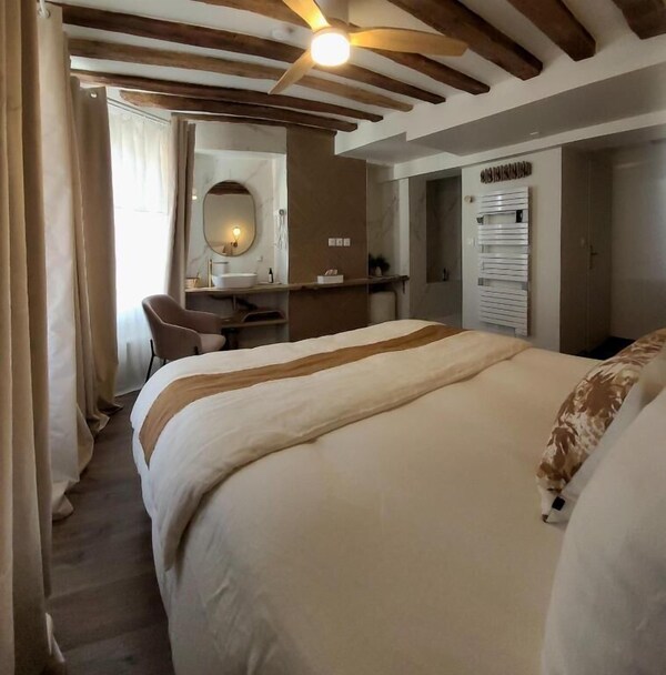 Tresors De Sens - Sens