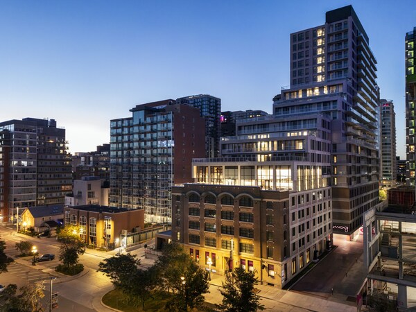 Moxy Ottawa Downtown - Ottawa